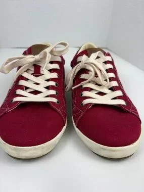 Taos Footwear | Shoes | Taos Red Canvas Star Burst Sneakers White Soles ...